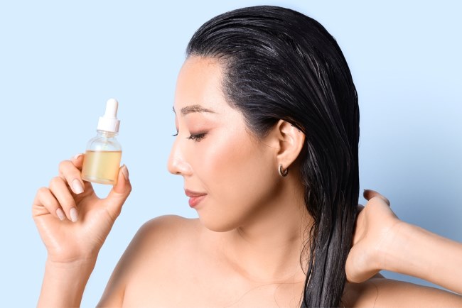 Minyak Penumbuh Rambut, Inilah Jenis dan Cara Memakainya - Alodokter