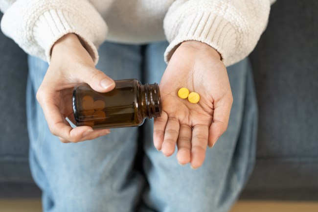 Darvon - Manfaat, Dosis, dan Efek Samping - Alodokter