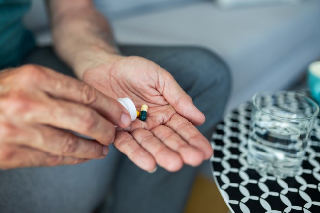 Bidicef - Manfaat, Dosis, dan Efek Samping - Alodokter