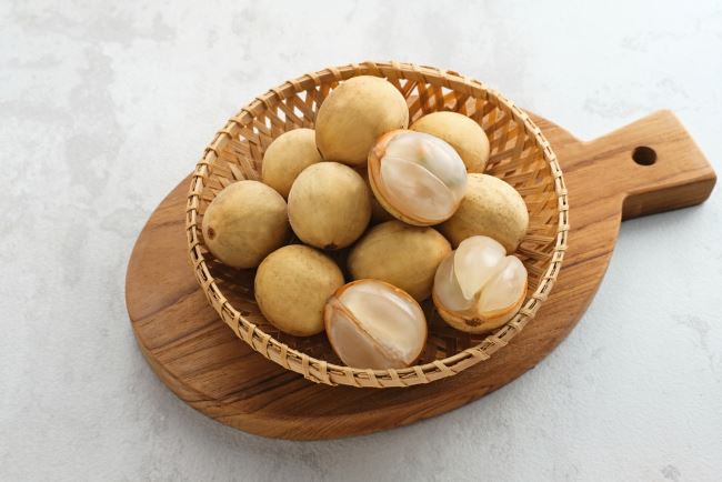 Kenali Perbedaan Duku dan Langsat Agar Tidak Salah Pilih - Alodokter