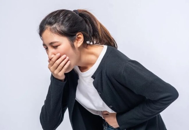 Perut Kembung dan Mual, Ketahui Penyebab dan Cara Mengatasinya - Alodokter