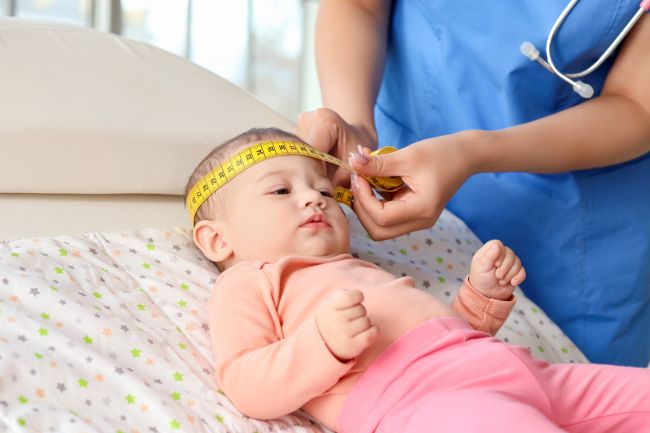 Perbedaan Bentuk Kepala Bayi Normal dan Tidak Normal yang Perlu ...