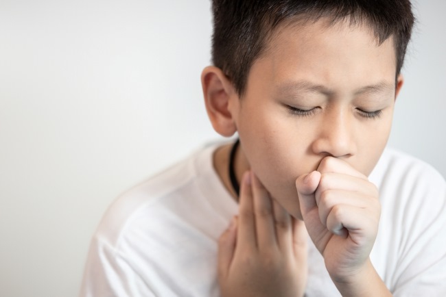 Batuk Terus-Menerus pada Anak, Kenali Penyebab dan Cara Mengatasinya ...