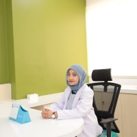 dr. Sumi Ramadani, M.Ked (PD), Sp.PD, KGH - Buat Janji Dokter, Biaya Konsultasi - Alodokter