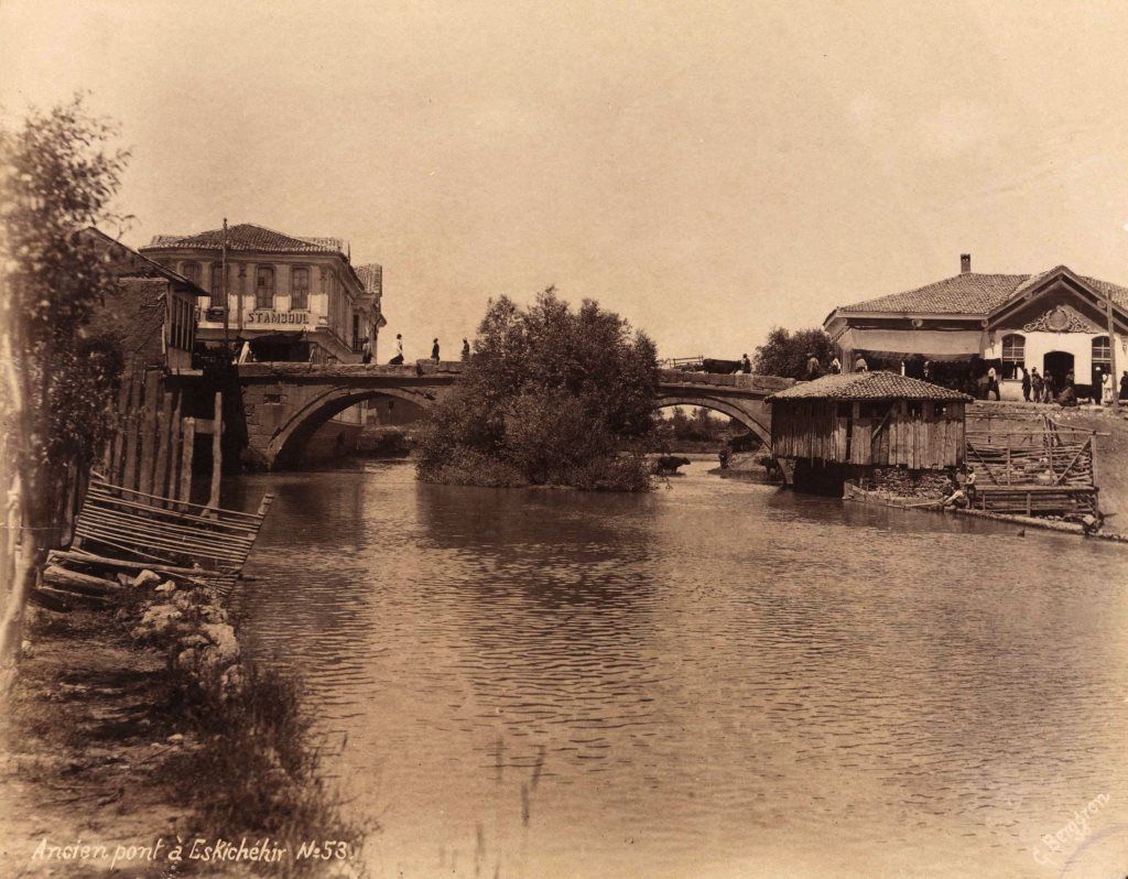 eski evler by Tuba DİNÇ