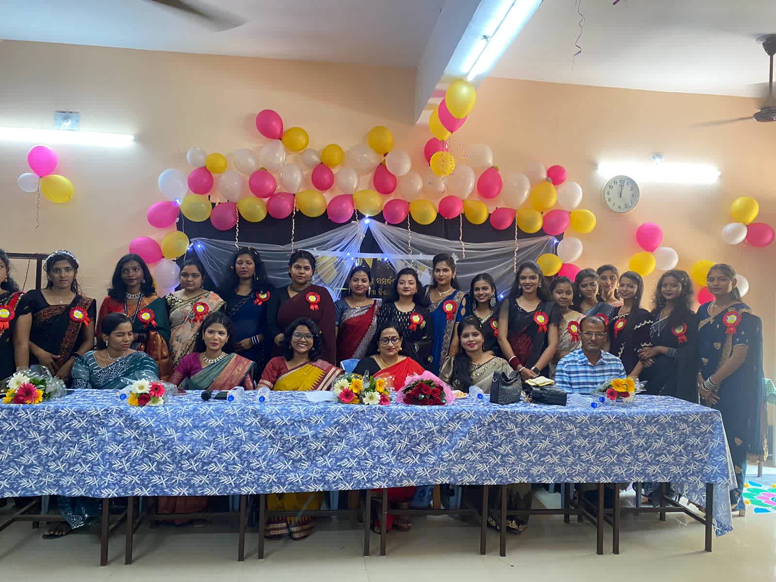 Farewell ceremony of plus three Final year students Admission Batch 2021 – Events and News ...