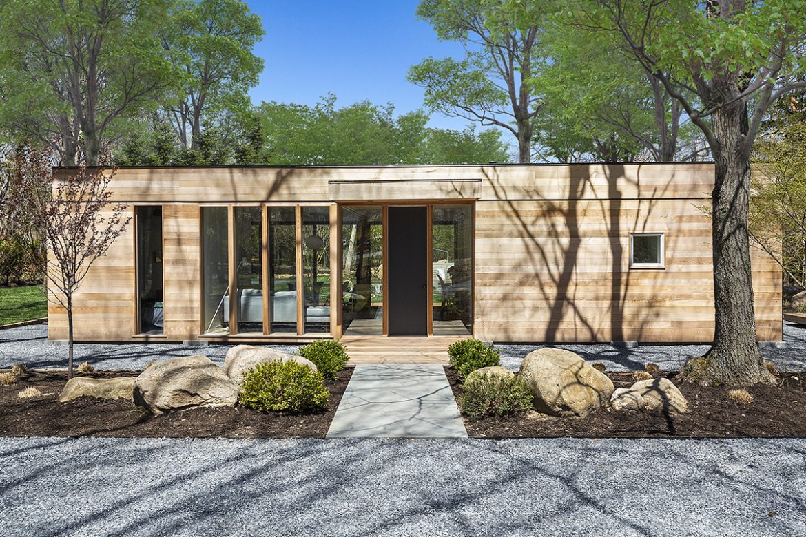 On the Market: Mod Homes in the Hamptons