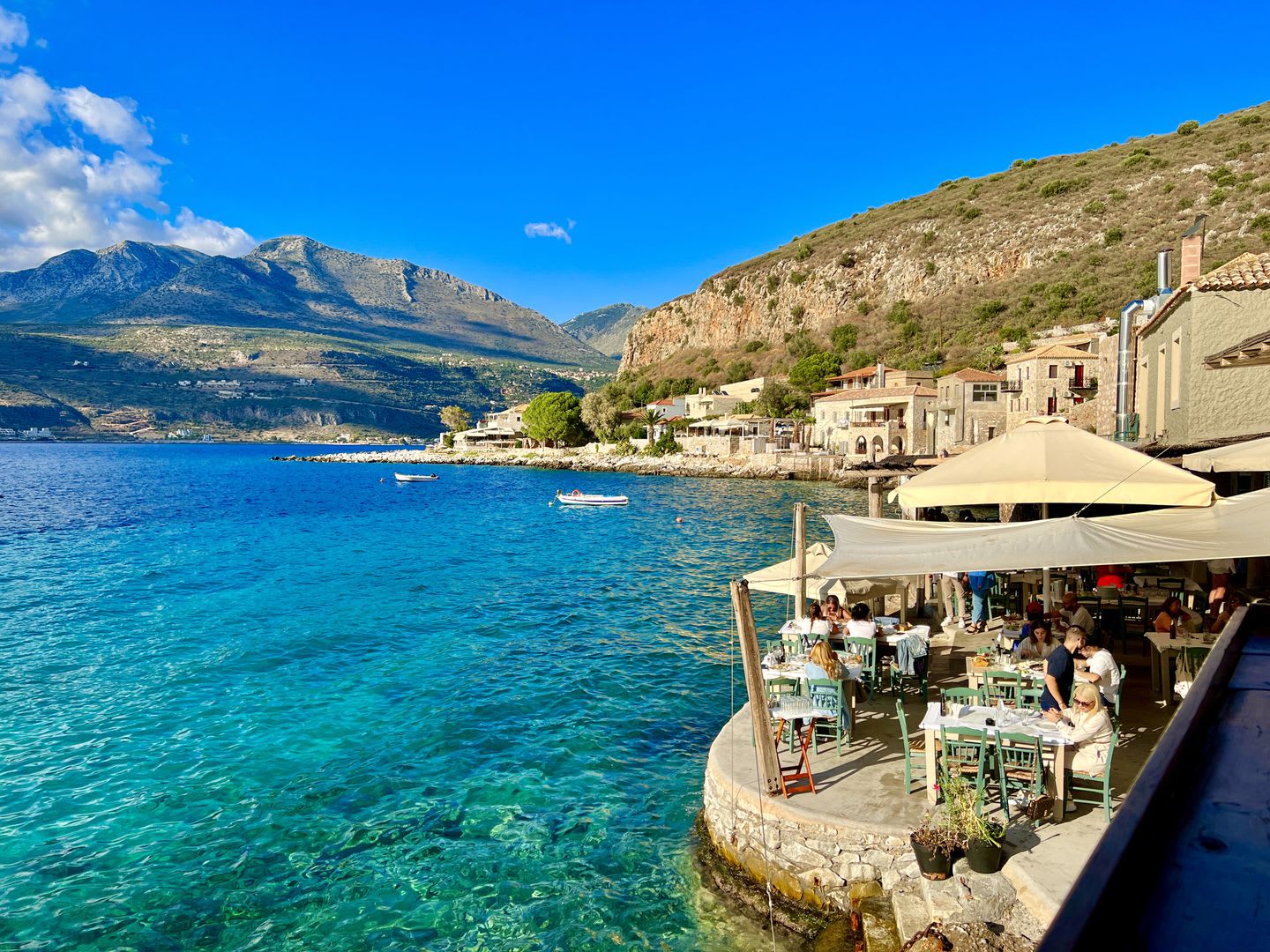 Greece A Tourist Destination? Top 5 Crazy Reasons to Visit!