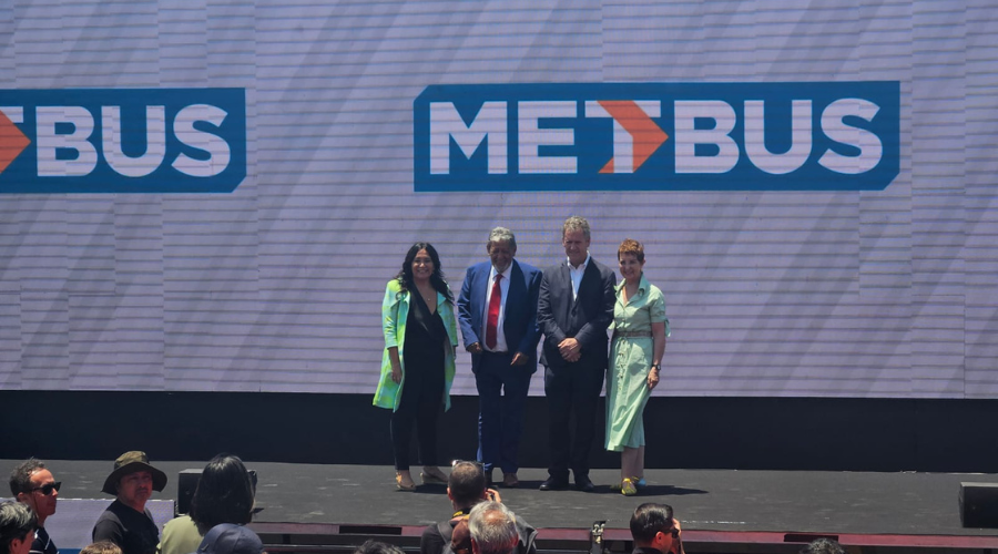 "En marzo entregaremos 4.400 buses eléctricos al sistema Red y 55 ...