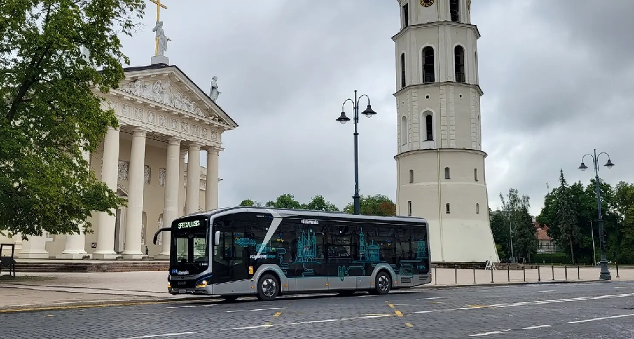 Vilna continúa renovando su transporte público con la adquisición de ...