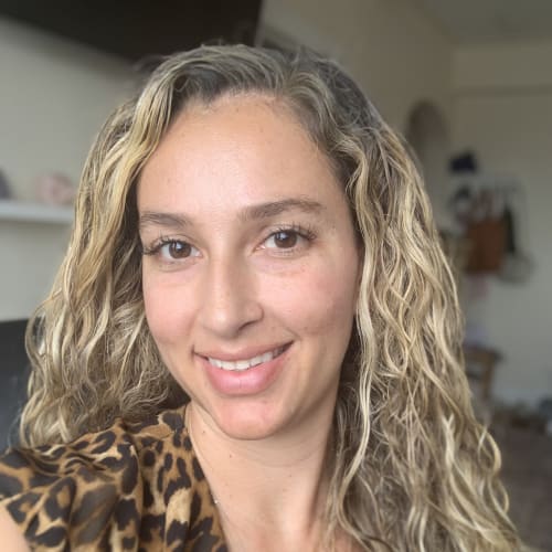 Zaya Care - Erika Villalobos, RDN, CDE