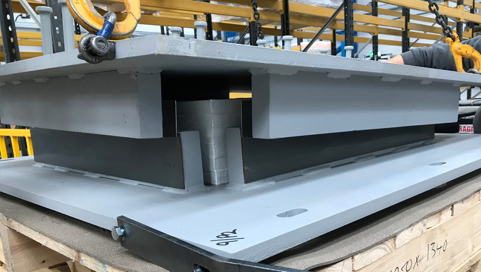 Complete structural bearing unit