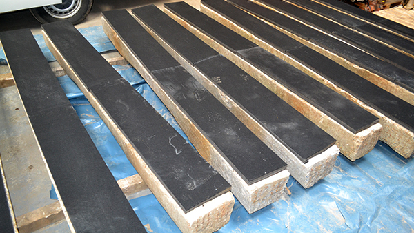 Carousel images of Trackelast product