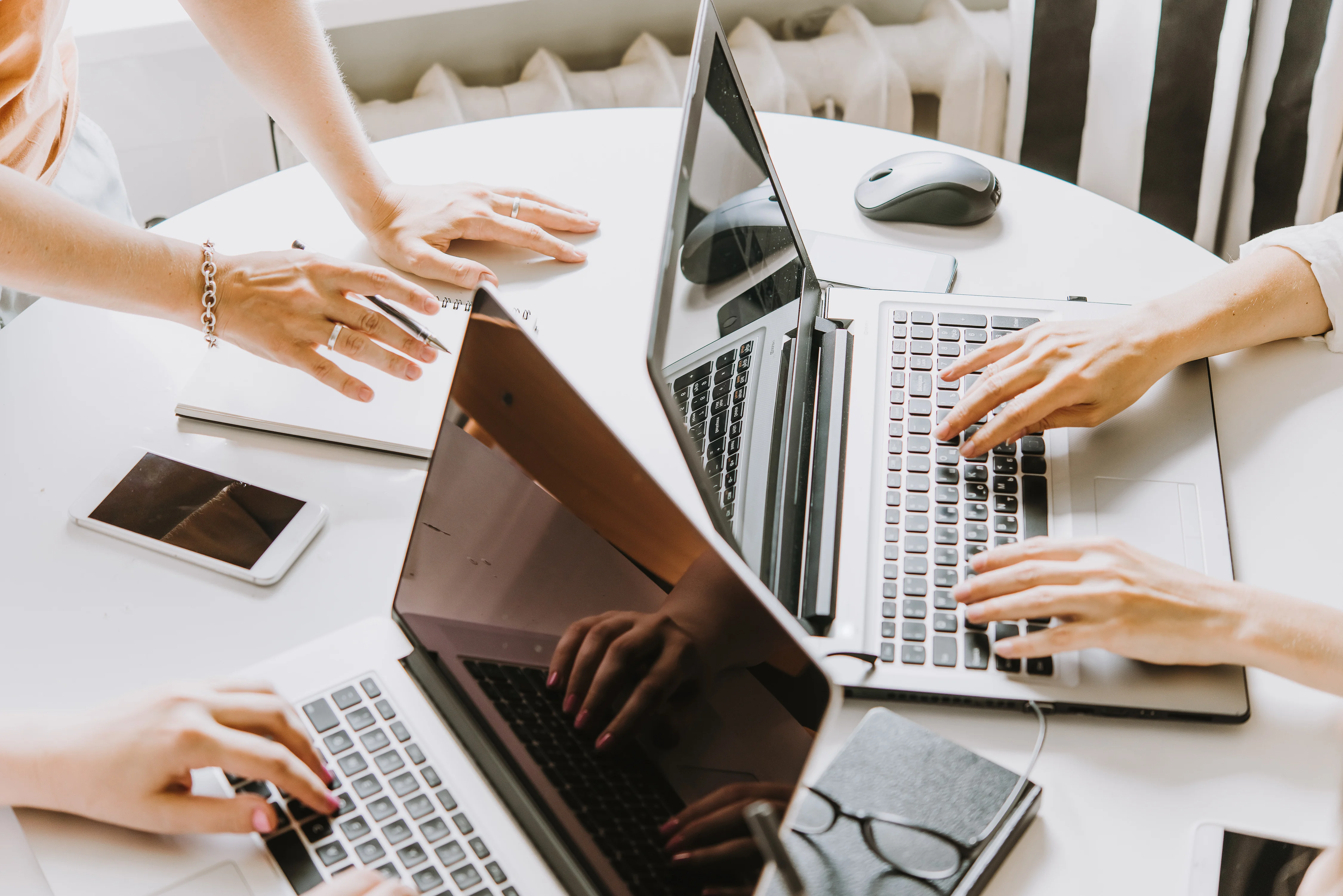 Te koop: SaaS RegTech bedrijf | omzet: € | Brookz®