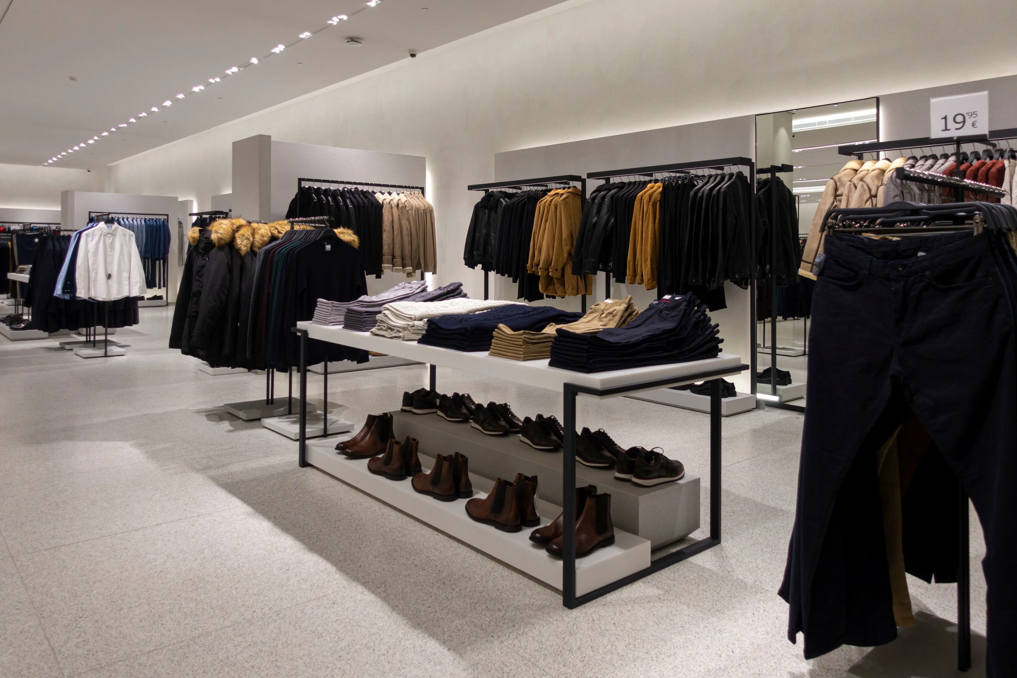 Te koop: Winkel vrijetijdskleding en schoenen | Brookz®