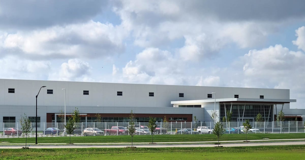 Saab Receives Order for Production of Advanced Training Aircraft ...