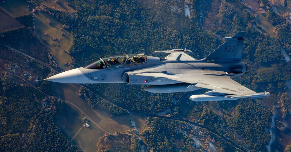 Saab’s New Electronic Attack Jammer Pod in the Air | Stories | Saab