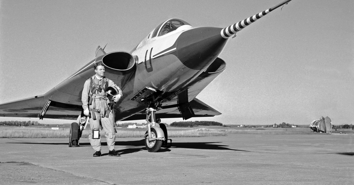 History | About | Saab