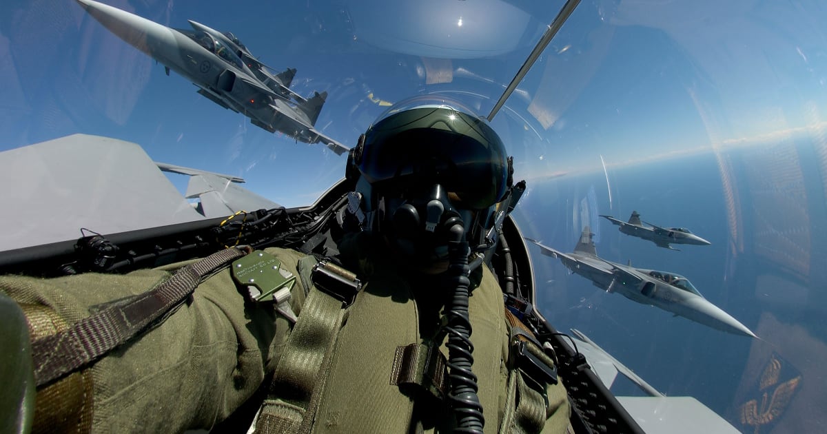 FAB Pilots Begin Operational Training with Gripen