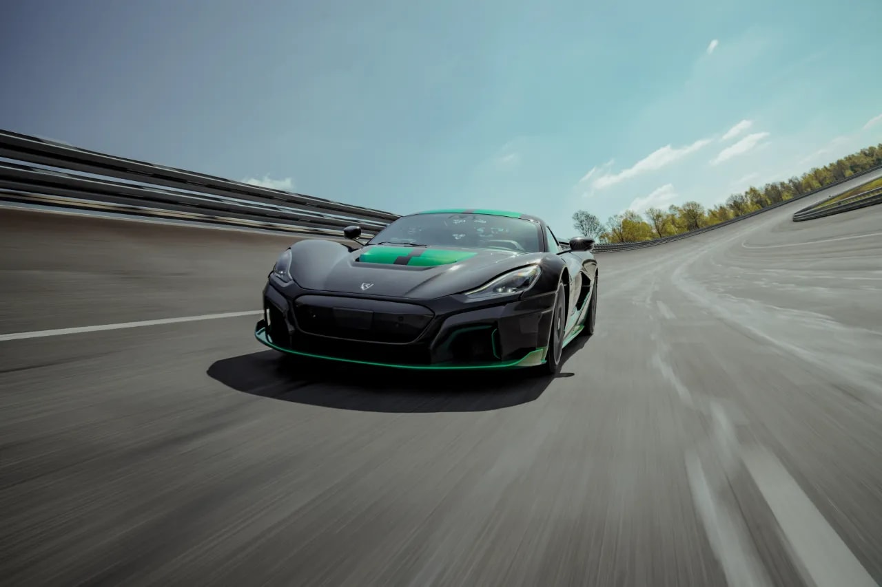 Guinness World Record Machine: Rimac Nevera sets 23 world records in a ...