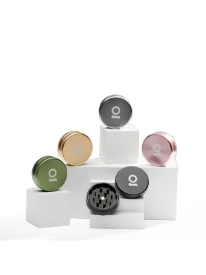 Ongrok 5 Piece Flower Tooth Grinder | Accessories | Vaporbeast