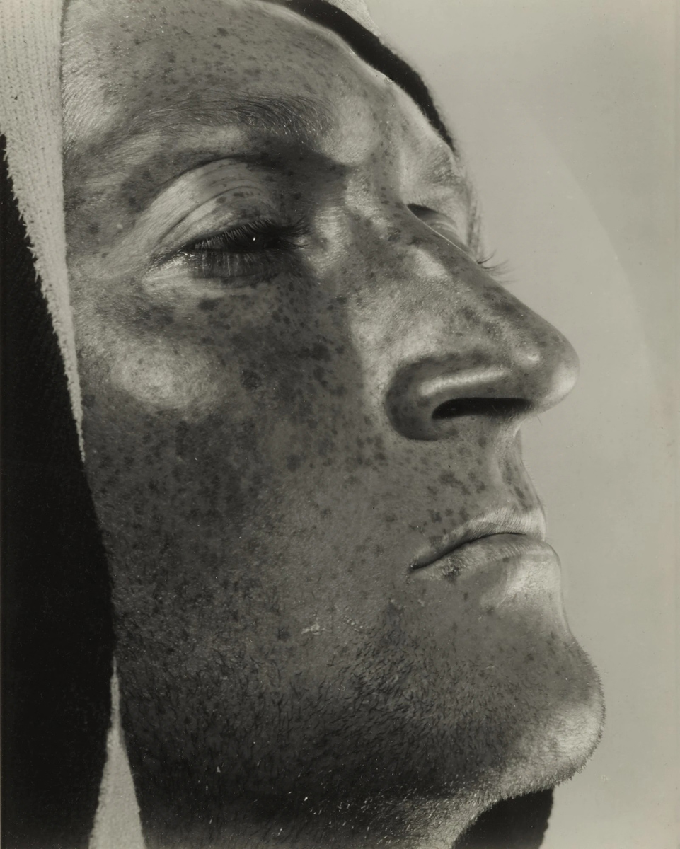 "Metamorphosis through Light", Helmar Lerski (1871-1956)