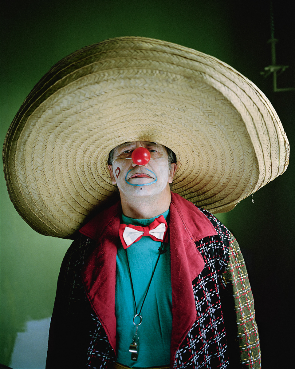 "Disappearing Circus", Rafał Milach (1978)