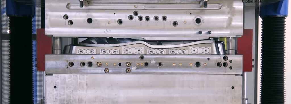 5 Ejection Methods For Plastic Mold -Topworks Plastic Molding