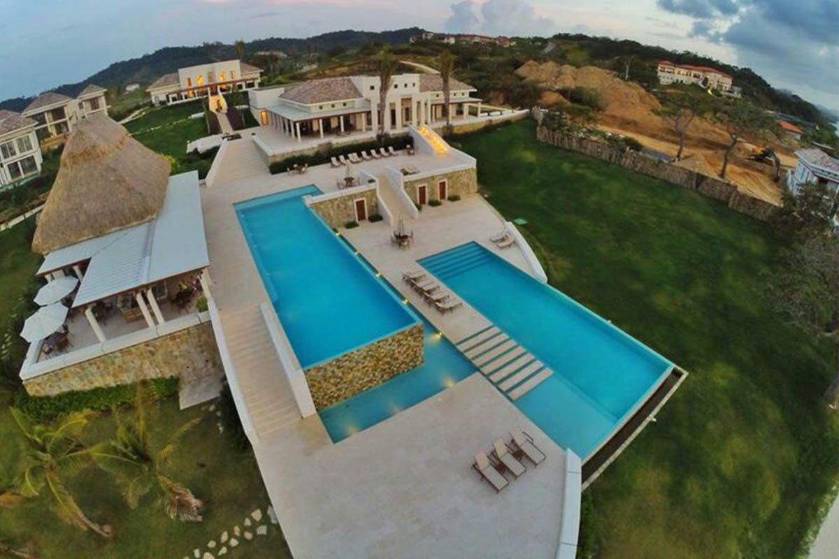 Las Verandas | Roatan Events