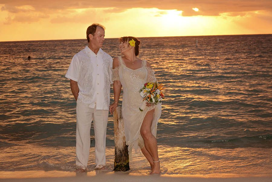 Dina & Rich | Roatan Events