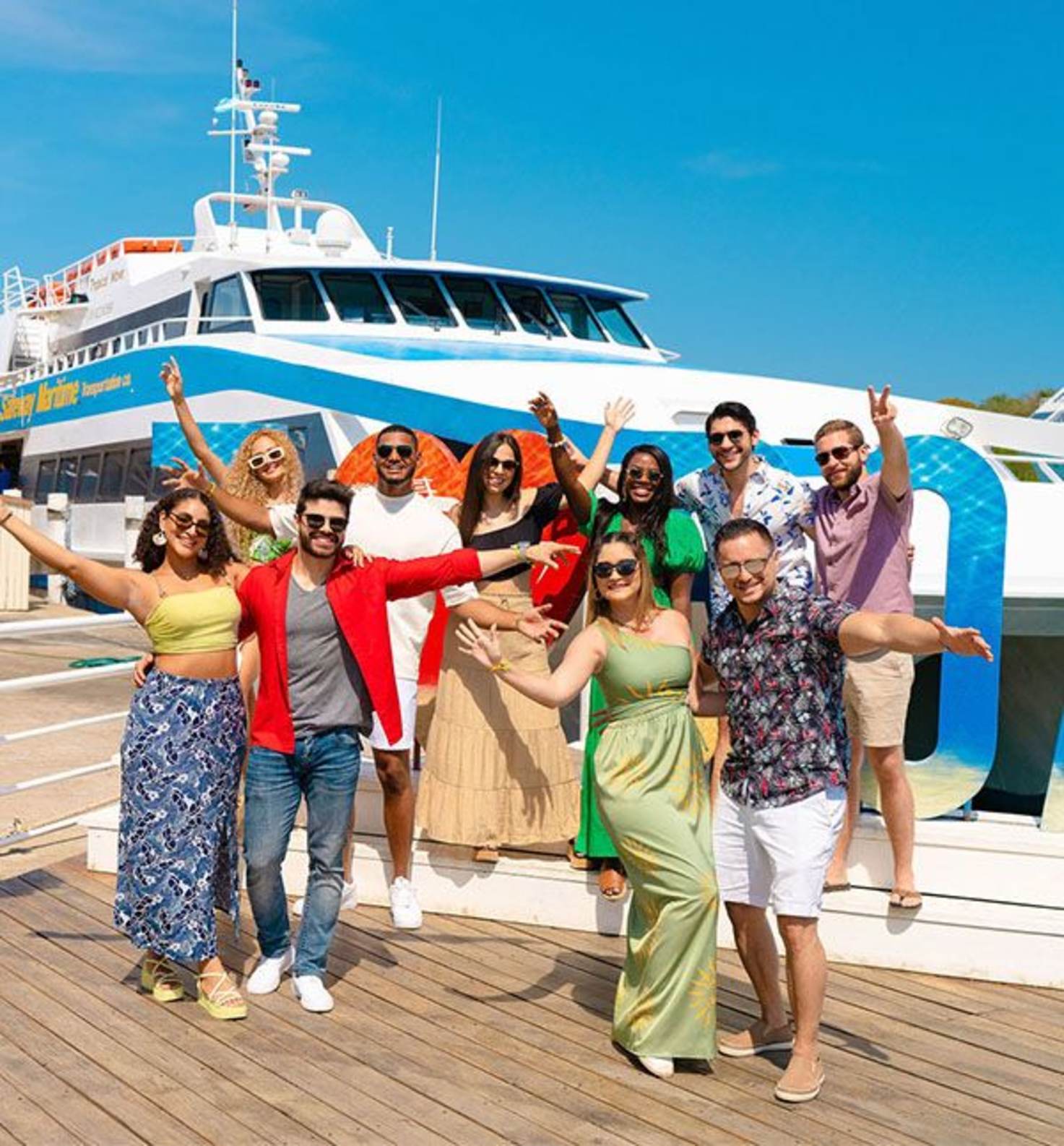 Galaxy Wave | Roatan Ferry