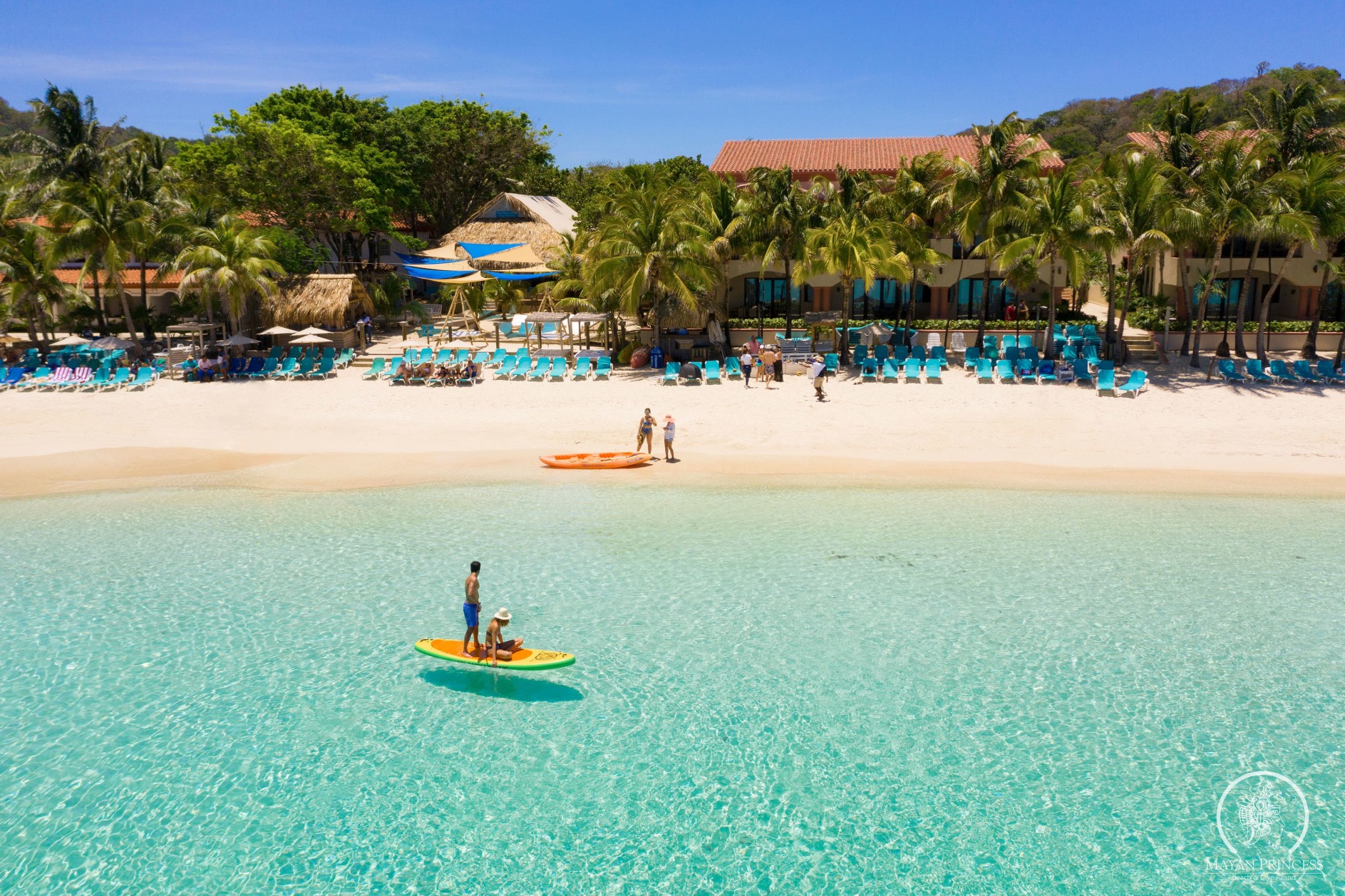 The Beach Club San Simón | Roatan Events