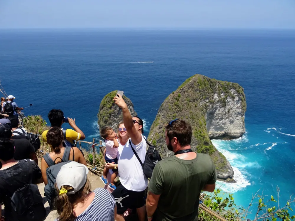 Discover the island Nusa Penida with us