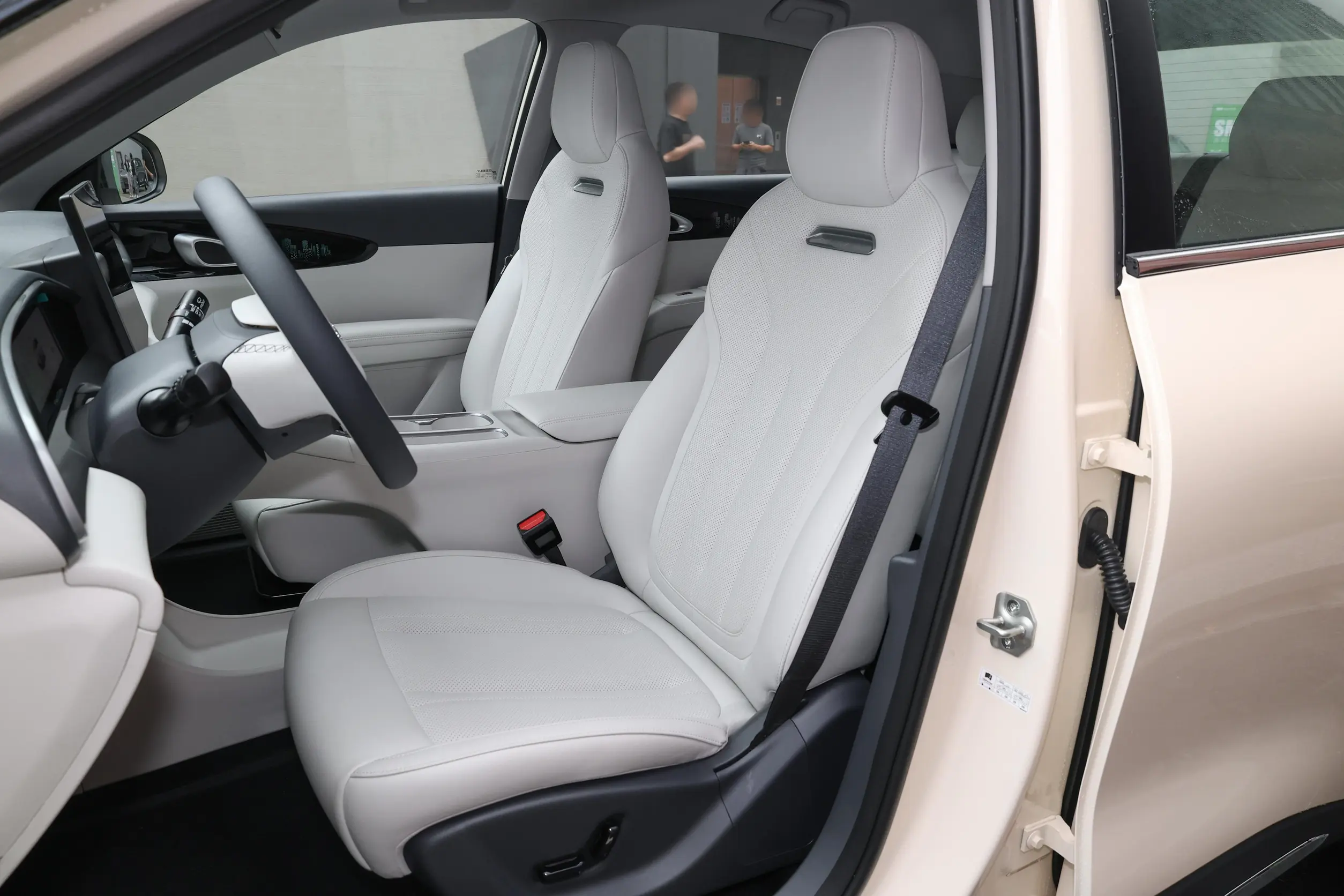 Geely Starwish - View 10