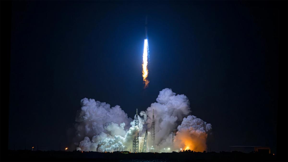 Dort bez třešničky. Raketa New Glenn poprvé odstartovala do vesmíru | WIRED