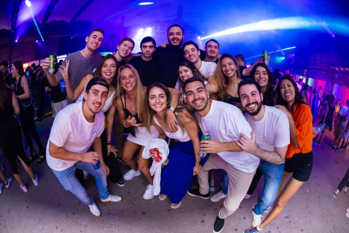 Samba da Rosa - Galeria abril