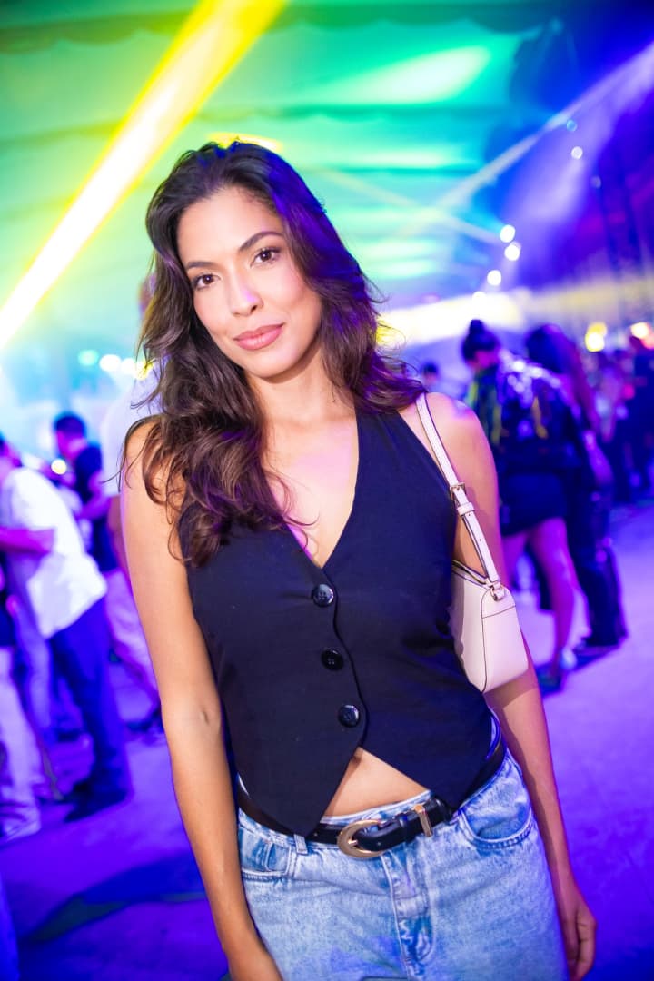 Samba da Rosa - Galeria abril