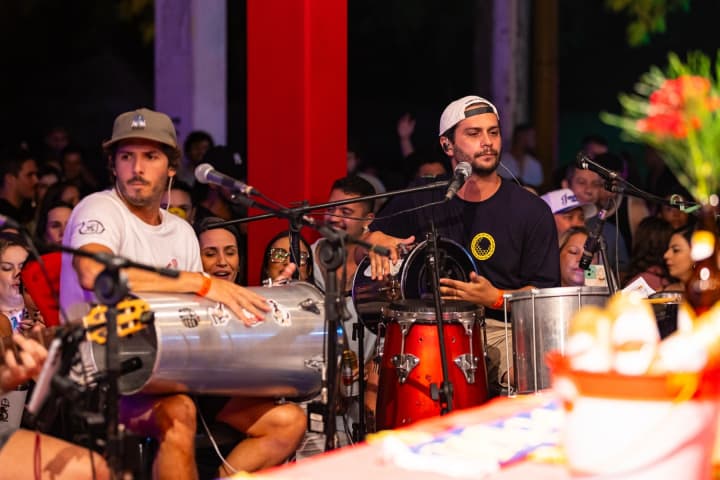 Samba da Rosa - Galeria janeiro