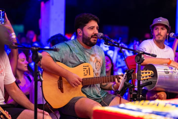 Samba da Rosa - Galeria janeiro