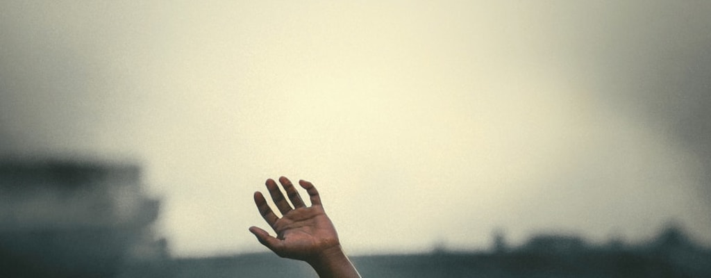 lend a hand: Idiom Meaning and Origin - The Village Idiom