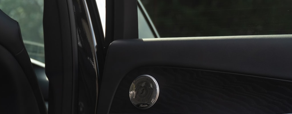 chime in: Idiom Meaning and Origin - The Village Idiom