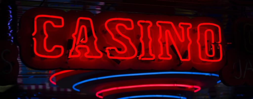 take a licking and keep on ticking: Idiom Meaning and Origin - The ...