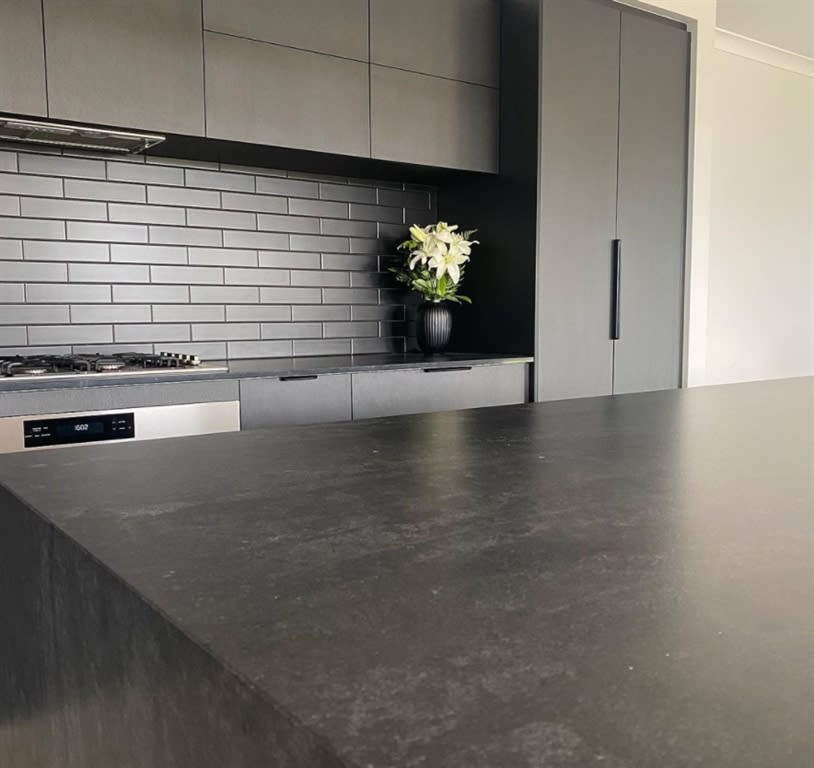 Black Tempal Kitchen Worktop | Caesarstone | Project Marble