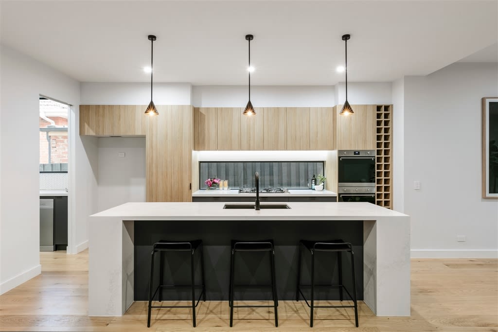 Calacatta Nuvo Kitchen Worktop | Caesarstone | Project Marble