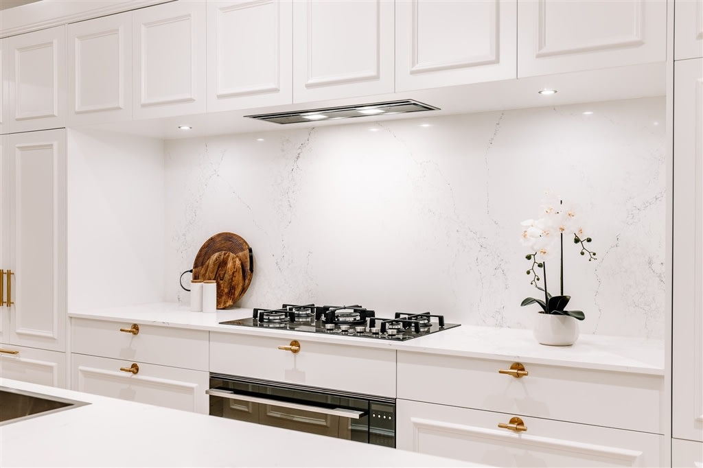 Empira White Kitchen Worktop | Caesarstone | Project Marble