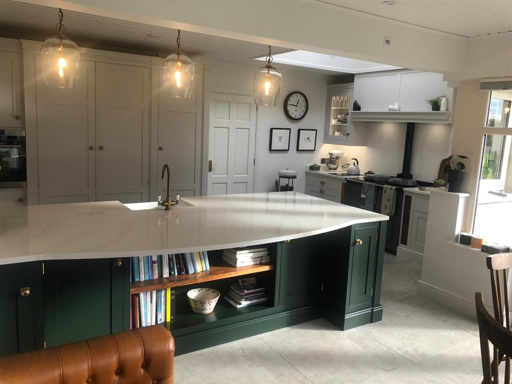 Et. Calacatta Gold Kitchen Worktop | Silestone | Project Marble