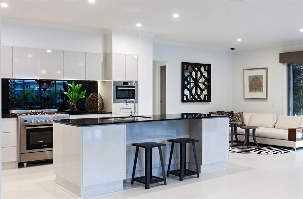 Jet Black Kitchen Worktop | Caesarstone | Project Marble