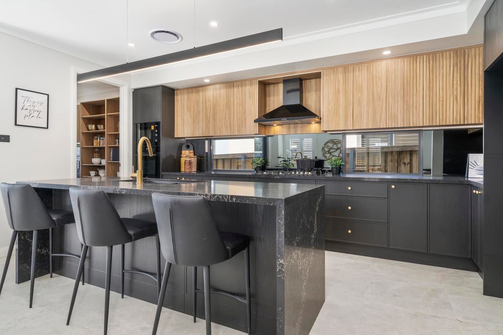 Vanilla Noir Kitchen Worktop | Caesarstone | Project Marble