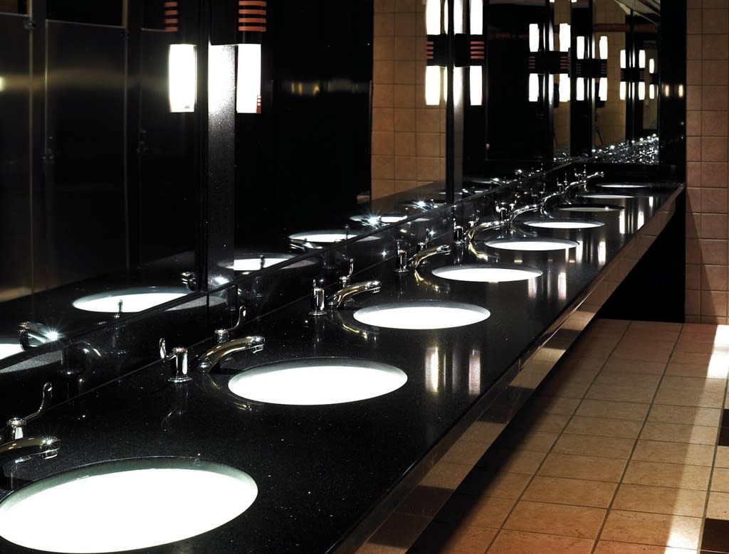 Stellar Night Kitchen Worktop | Silestone | Project Marble