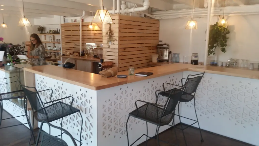 Amethyst Coffee Company – Café in Denver, United States | Freaking Nomads